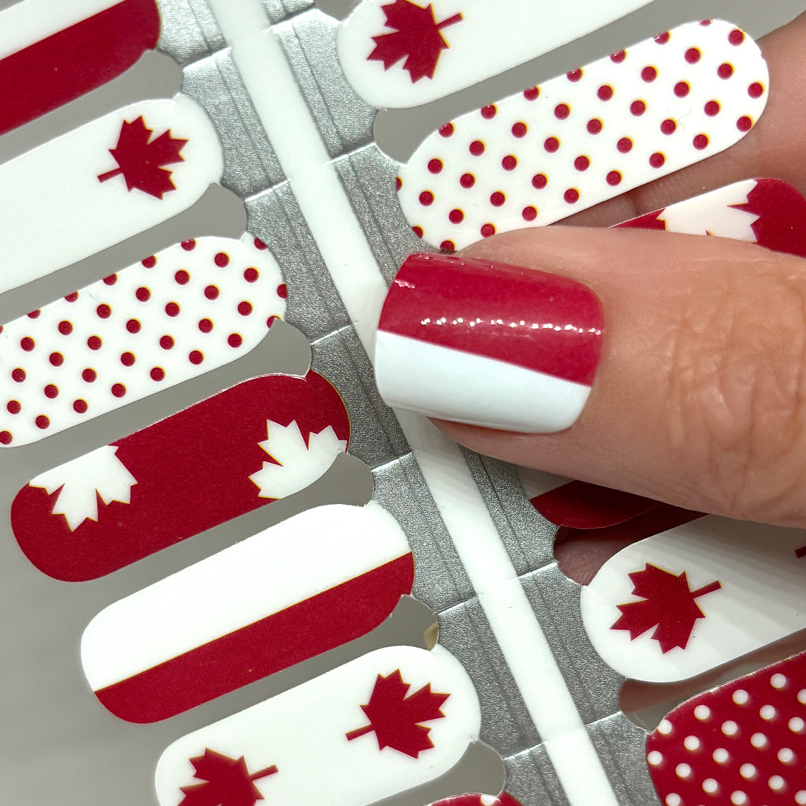Nail Fox Oh Canada Nail Wraps