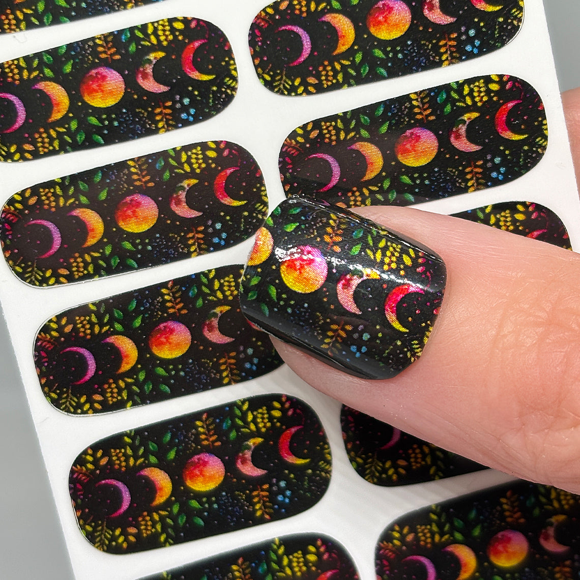 Moon Phases Exclusive Nail Wraps (PEARL) – Nail-Fox
