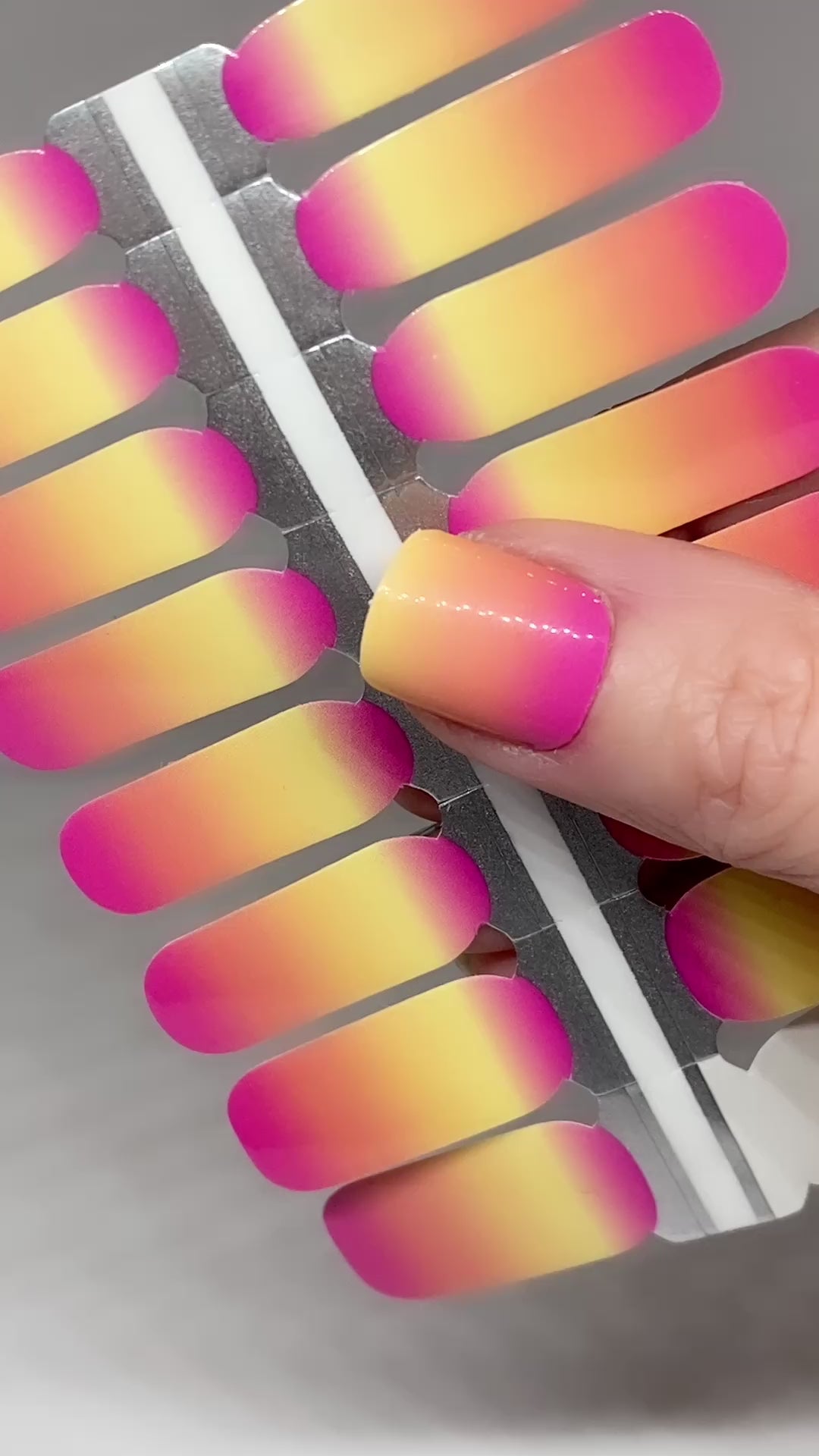 Paradise Pink Ombre Nail Wraps – Nail-Fox